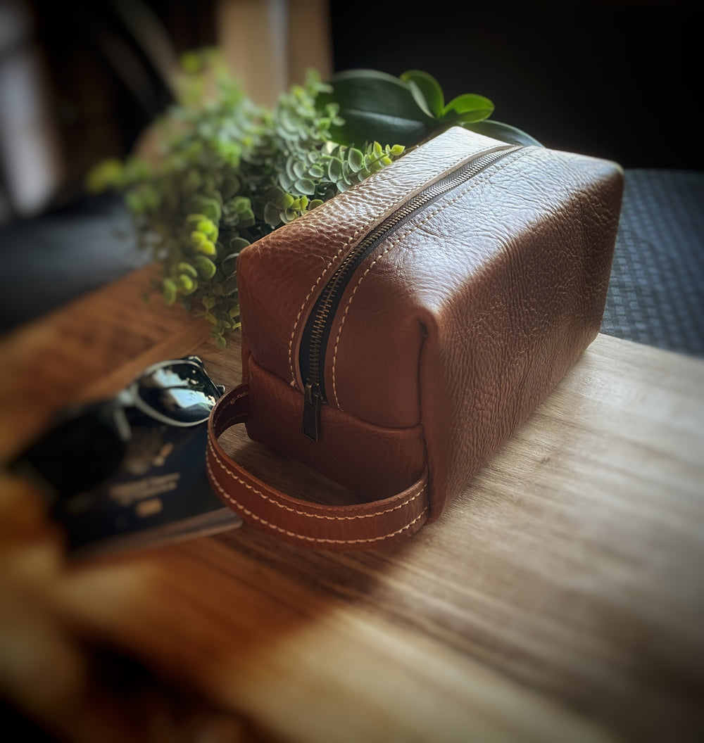 Handmade quality leather wallets and accessories made in the USA – Iron ...